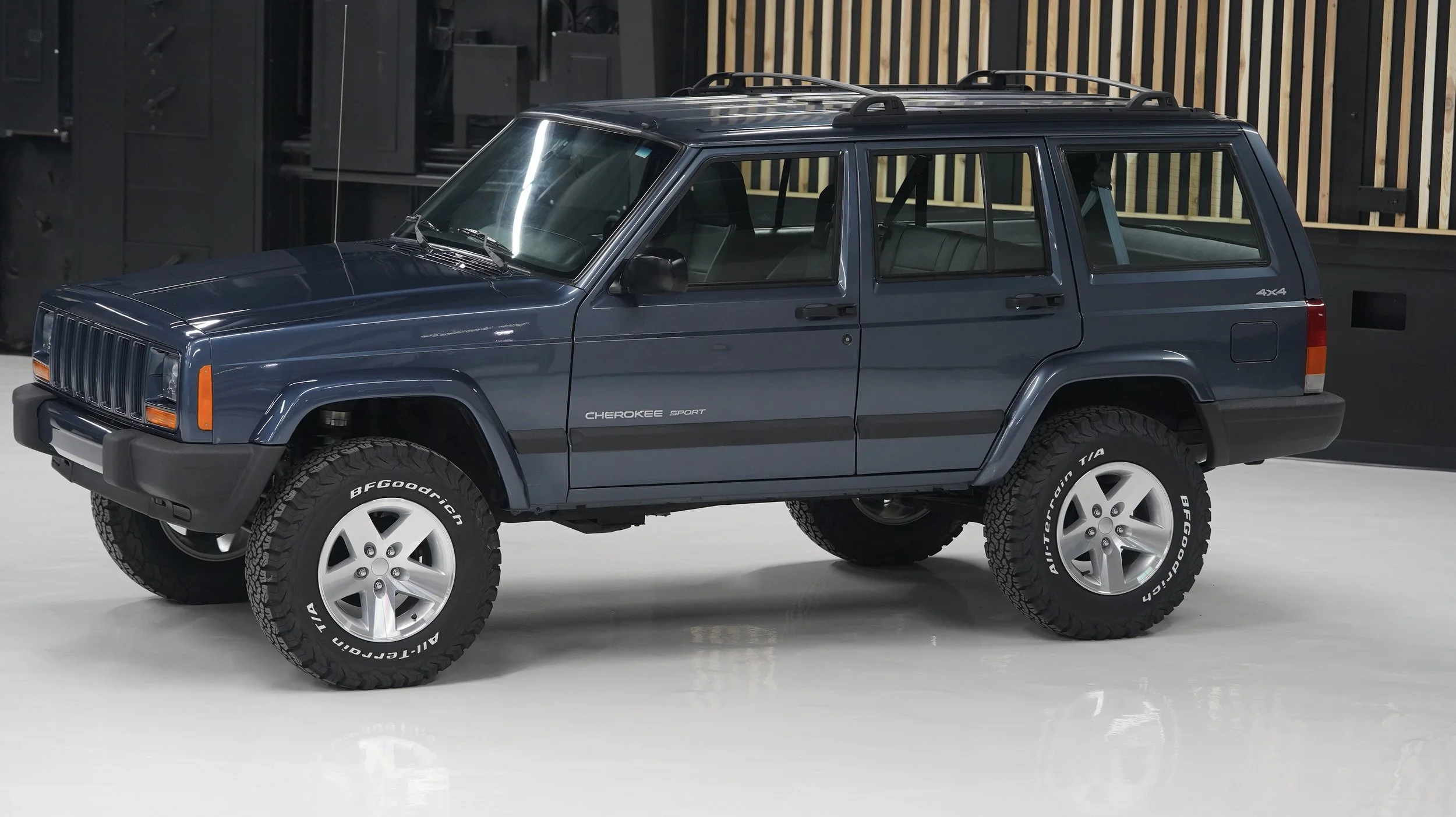 Jeep Cherokee XJ Sport - Limited - Classic For Sale — Davis AutoSports