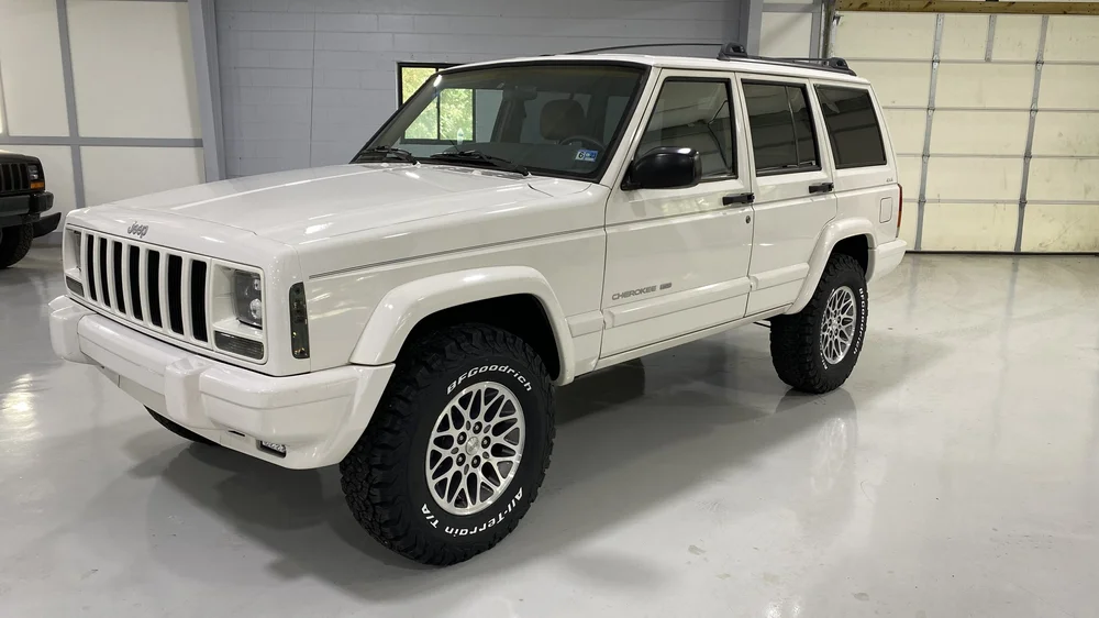 Jeep Cherokee XJ Sport - Limited - Classic For Sale — Davis AutoSports