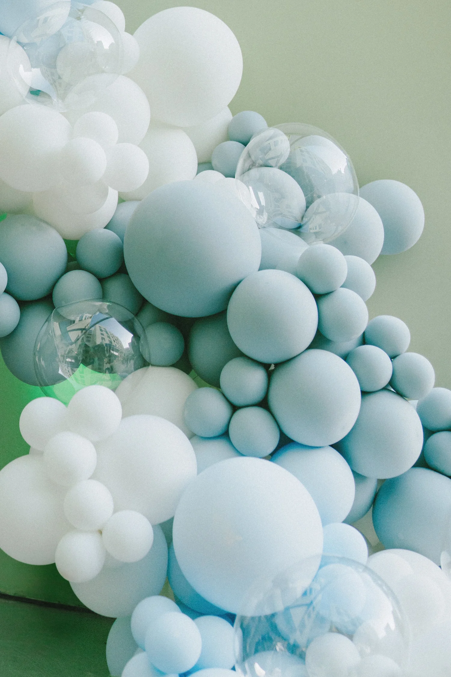 San Diego Balloon Garlands for birthdays, baby showers, bridal showers ...