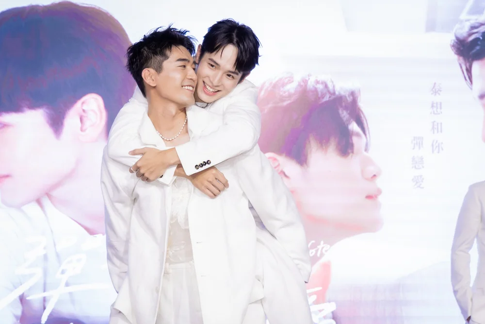 GagaOOLala taps Warner Music Taiwan, and Star Hunter Entertainment for ...