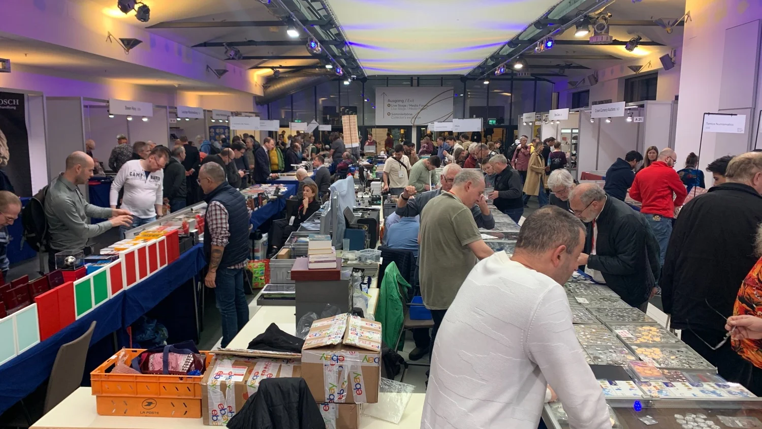 Review of the World Money Fair: The “Gold Rush” Among Collectors Continues — Coiniverse - Bring ...