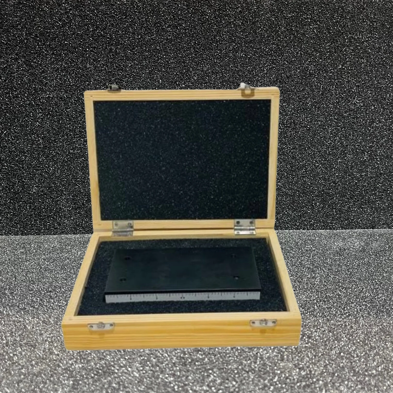 Calibration Block — Western Instruments
