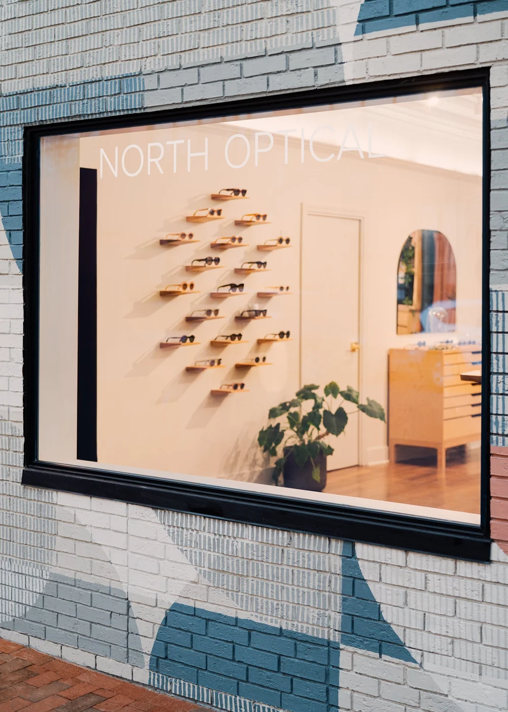 Visit — NORTH OPTICAL