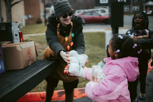 Spreading Joy: How Children Can Give Back During the Christmas Season ...
