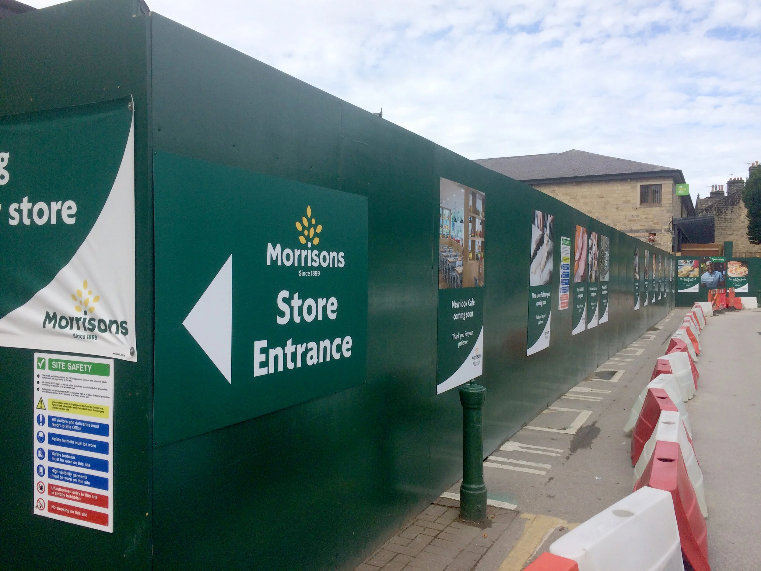 Hoardings — Simple Displays Ltd - Specialists in display print