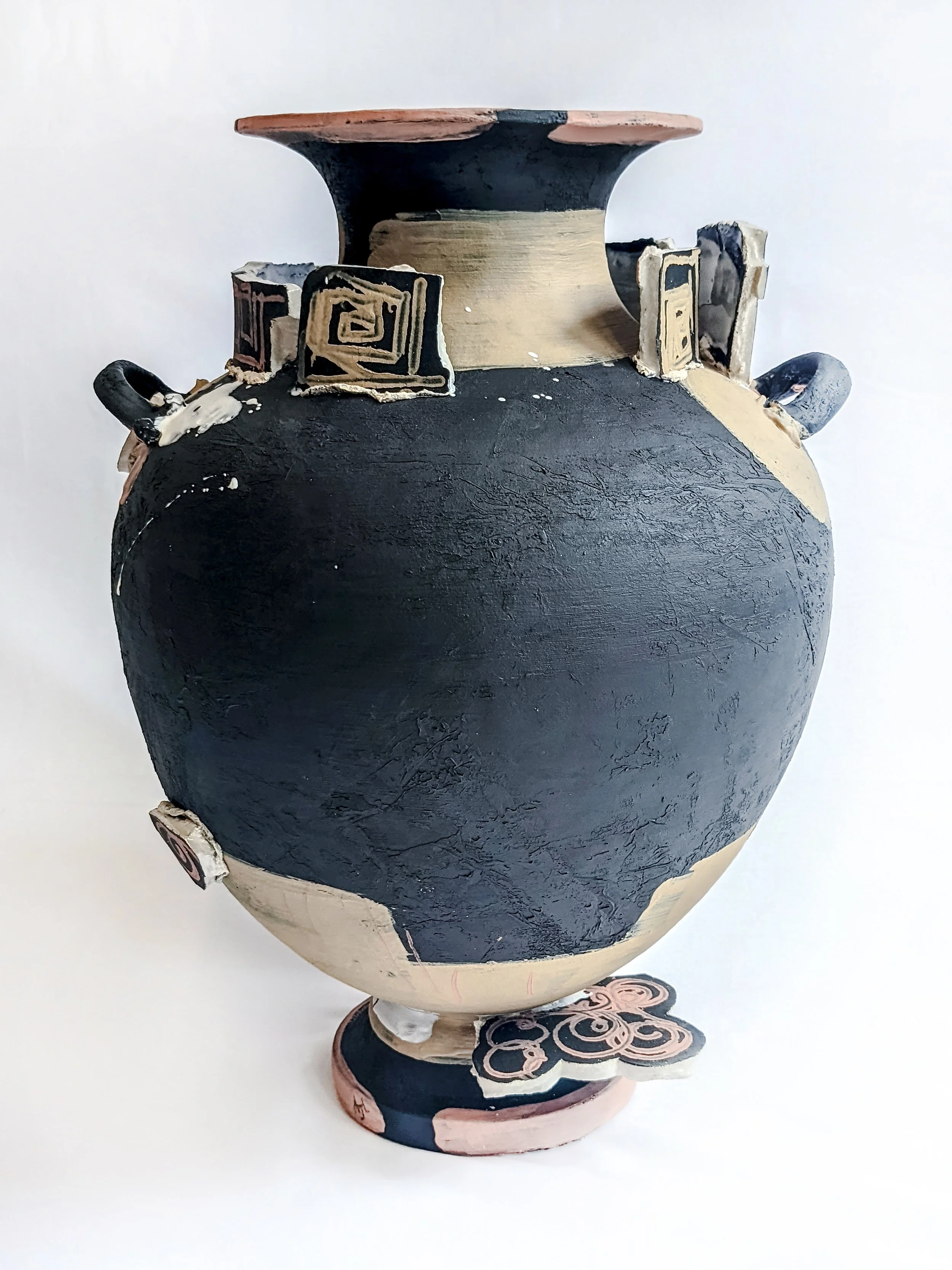 Meet ceramics artist Amy Hughes — FAIRE