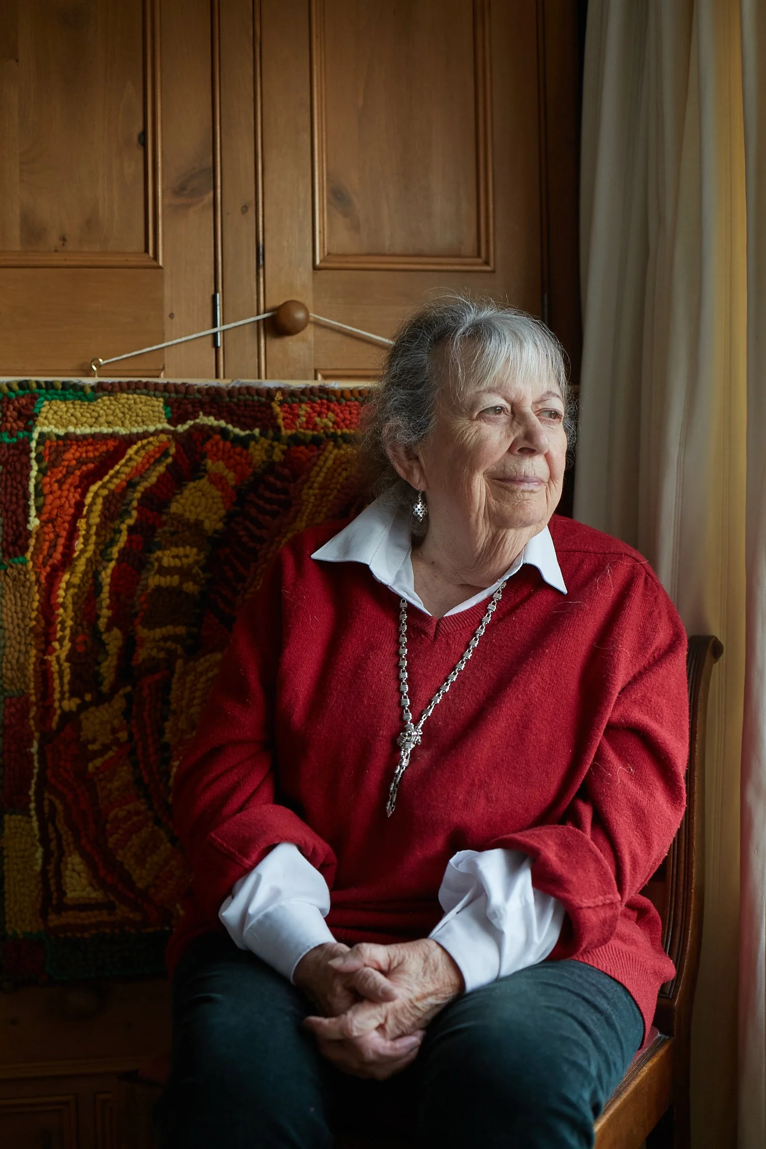 Meet British artist Louisa Creed, a celebrated British rag-rug makers ...