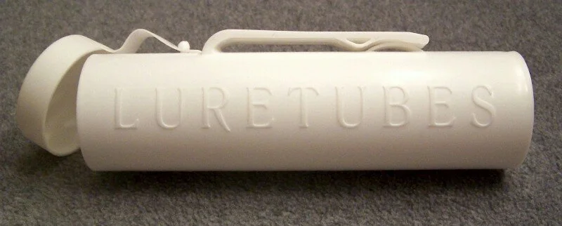 Gear-Up Surfcasting Bucktail Pouch — Shop The Surfcaster