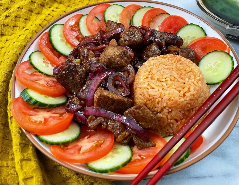 Vietnamese Shaking Beef Recipe - Steak Salad- “Thit Bo Luc Lac” Recipe ...