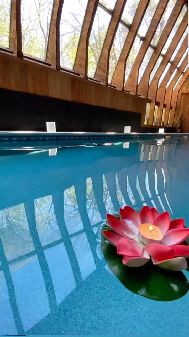 What is a Floating Sound Bath? Your Questions Answered — The Deep End