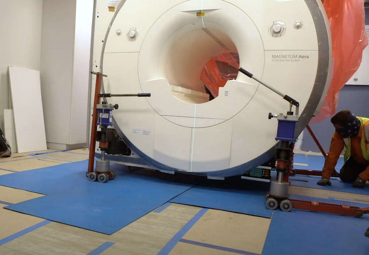 Unique MRI Machine in USC Michelson Center for Convergent Bioscience ...