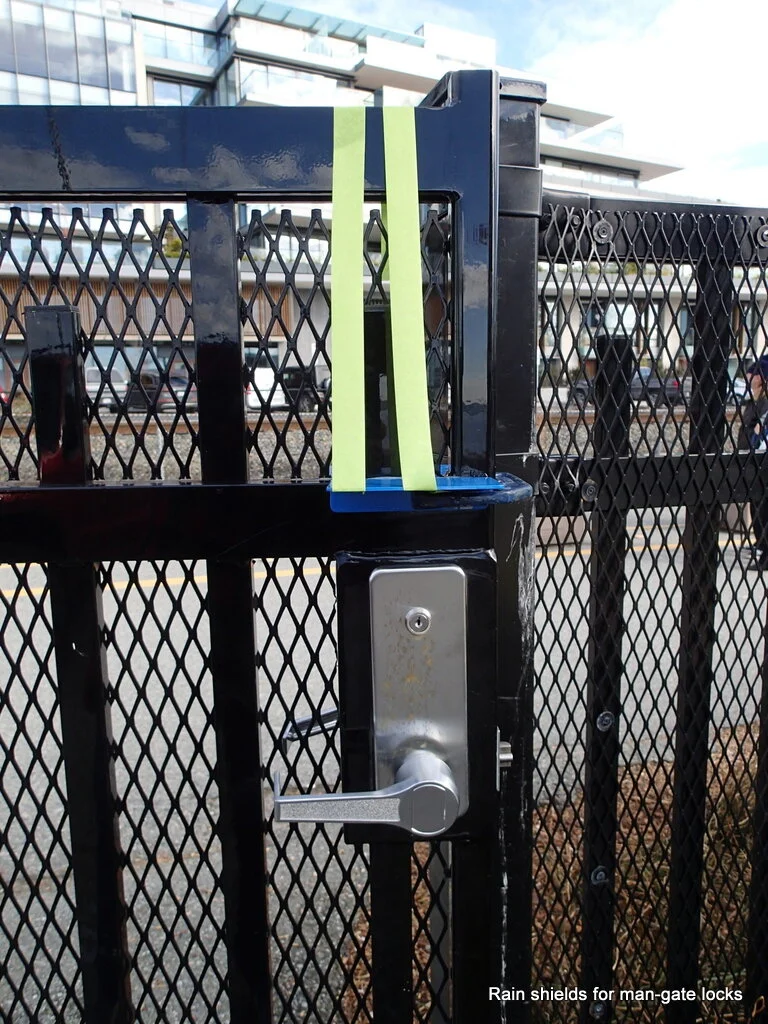 What the heck are these??? — Hollyburn Sailing Club