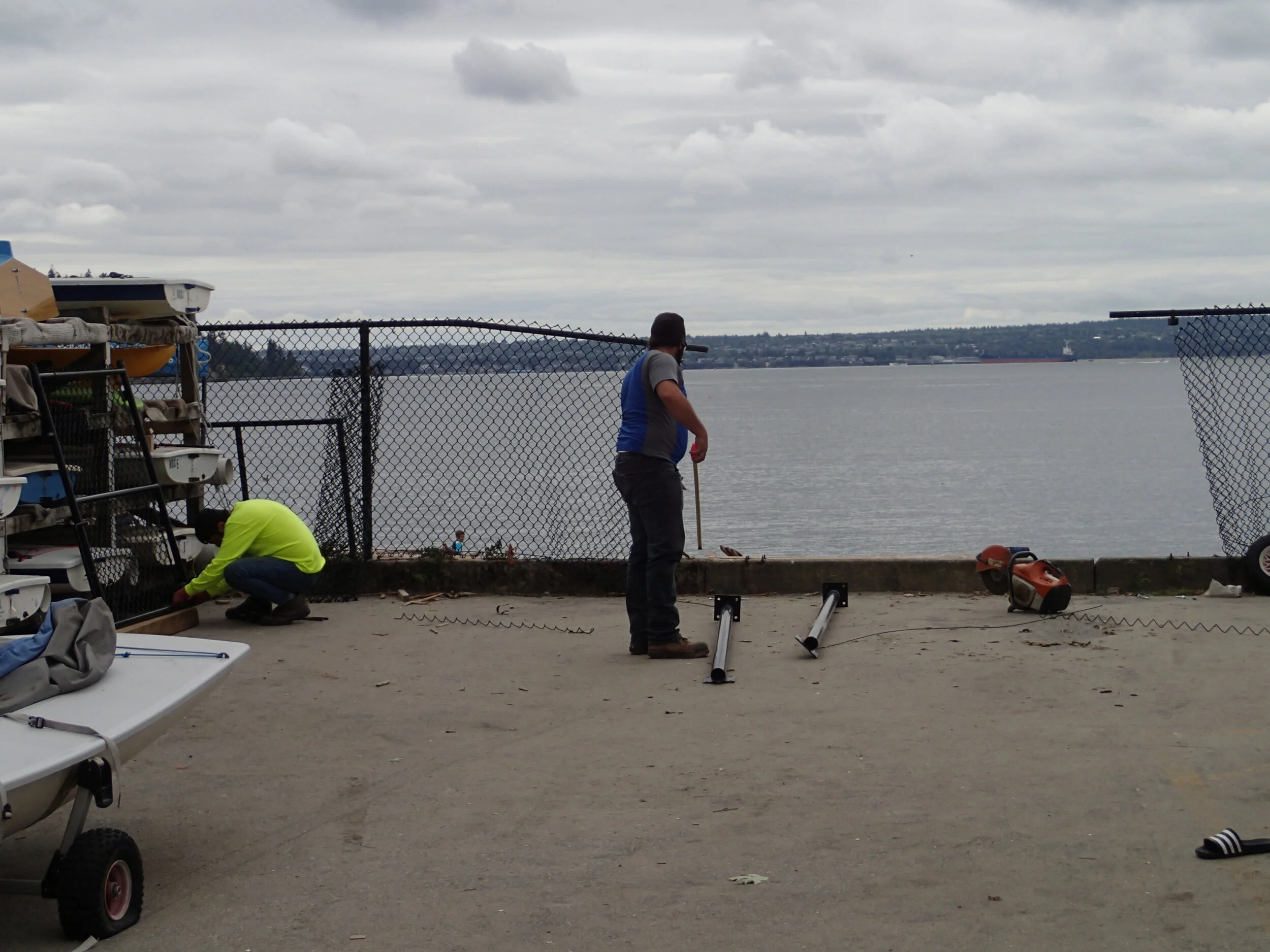 New Kayak Gate! — Hollyburn Sailing Club