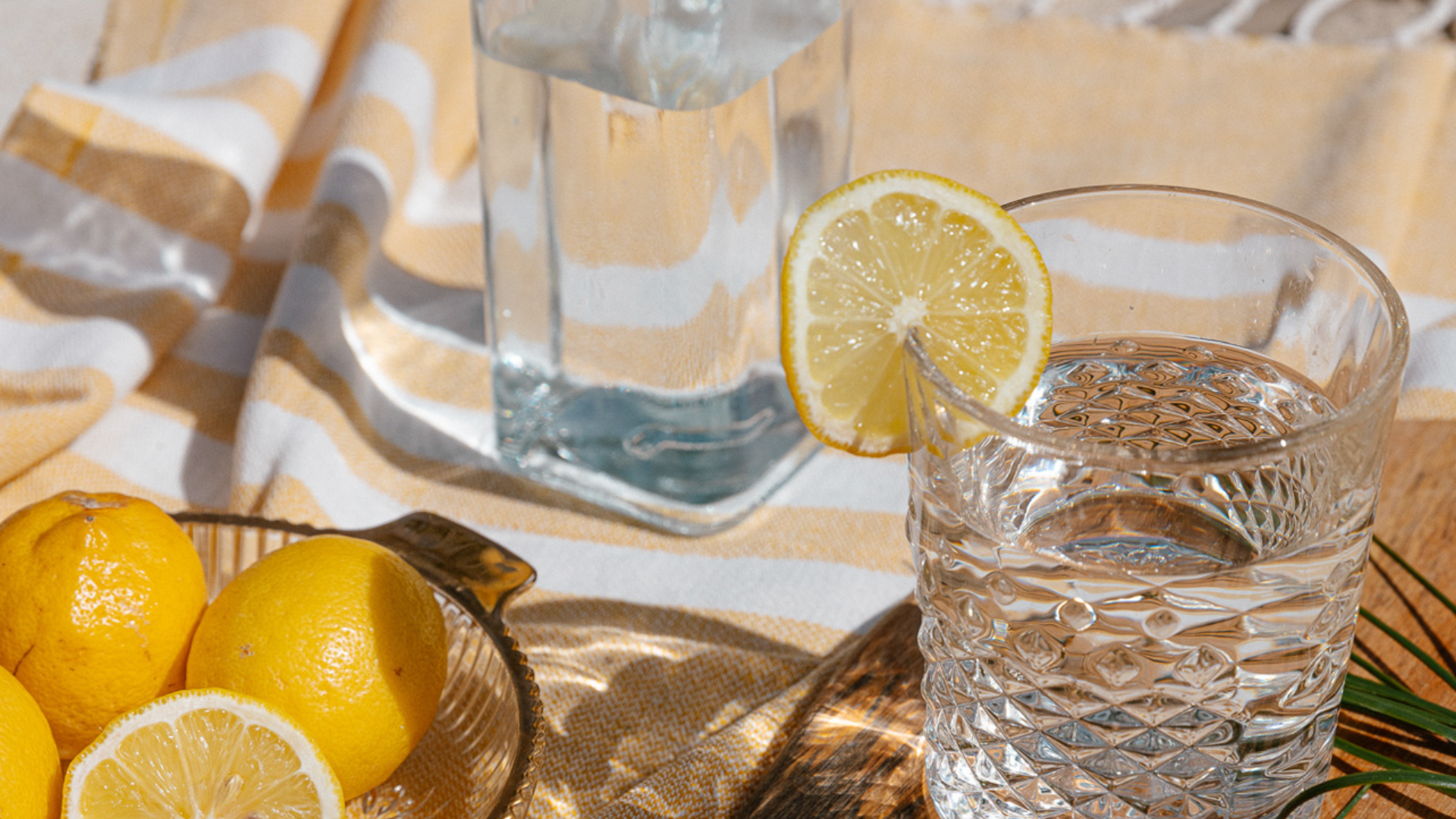 Does Drinking Water Actually Improve Your Skin? The Truth Behind ...
