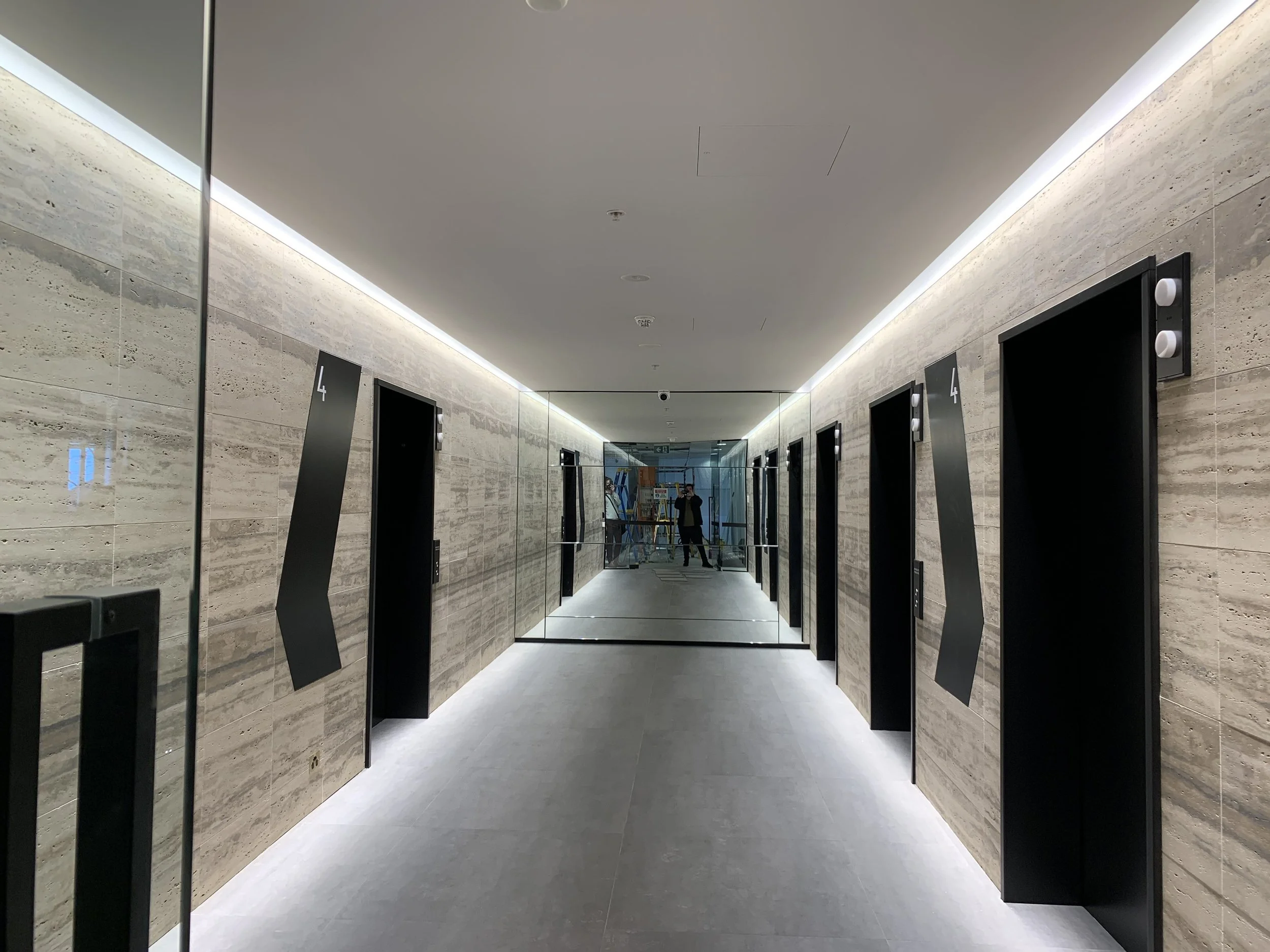 L4 & 5, 40 Mount St, North Sydney - Lift Lobby — Lightwaves
