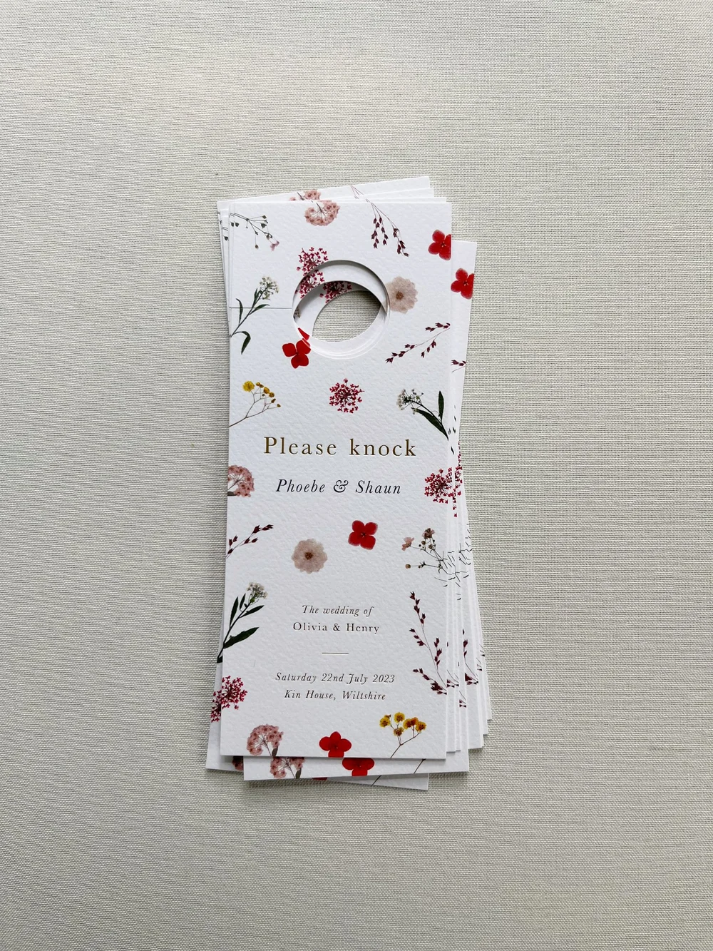 Wedding door hangers 60 photos - Astyledwedding.com