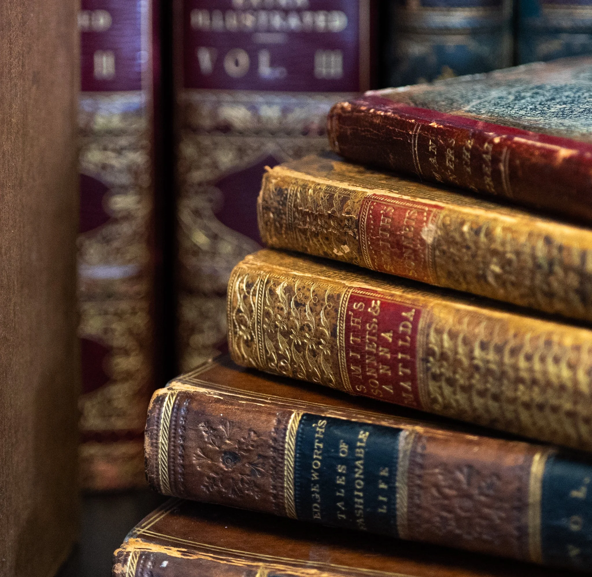 Rebecca Romney: Rare Books Specialist