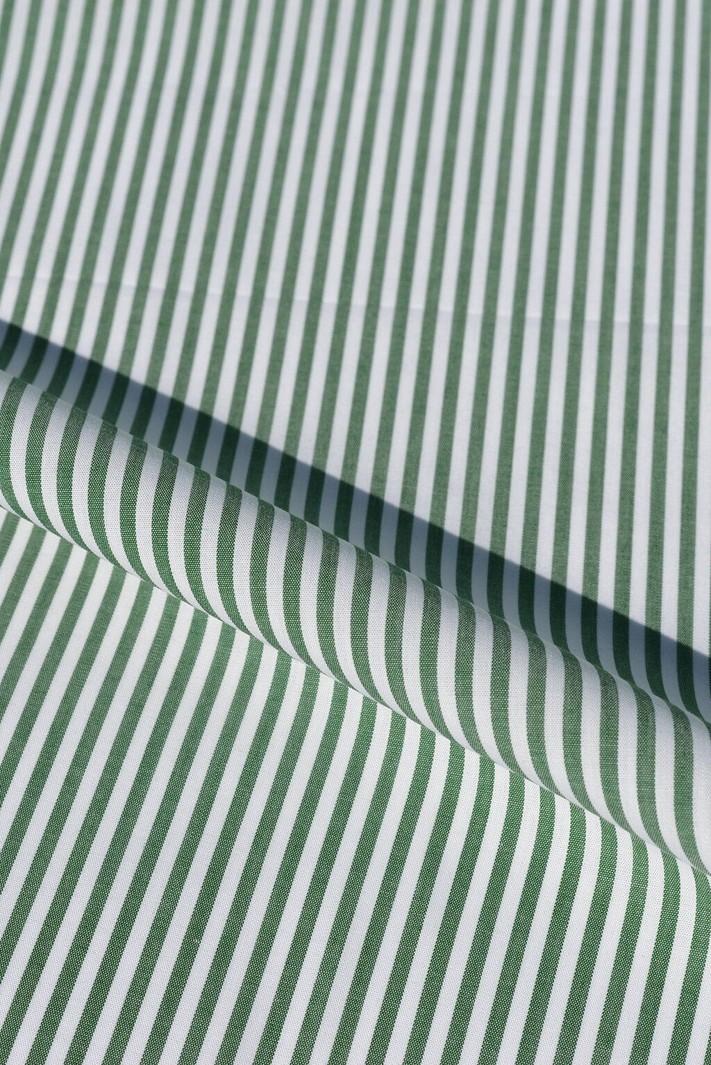 Silk/Cotton blend in aubergine with flowers in shades of coral ...