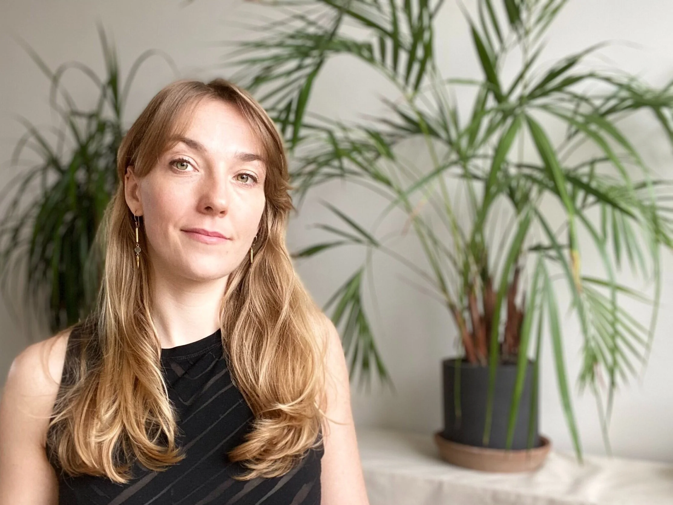 About 1 — Lauren Dutton Yoga