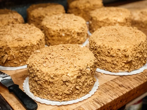 Yasukochi's Sweet Stop