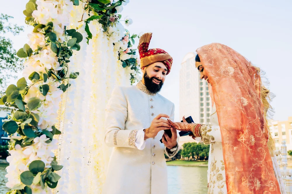 Photos — The Wedding Chasers