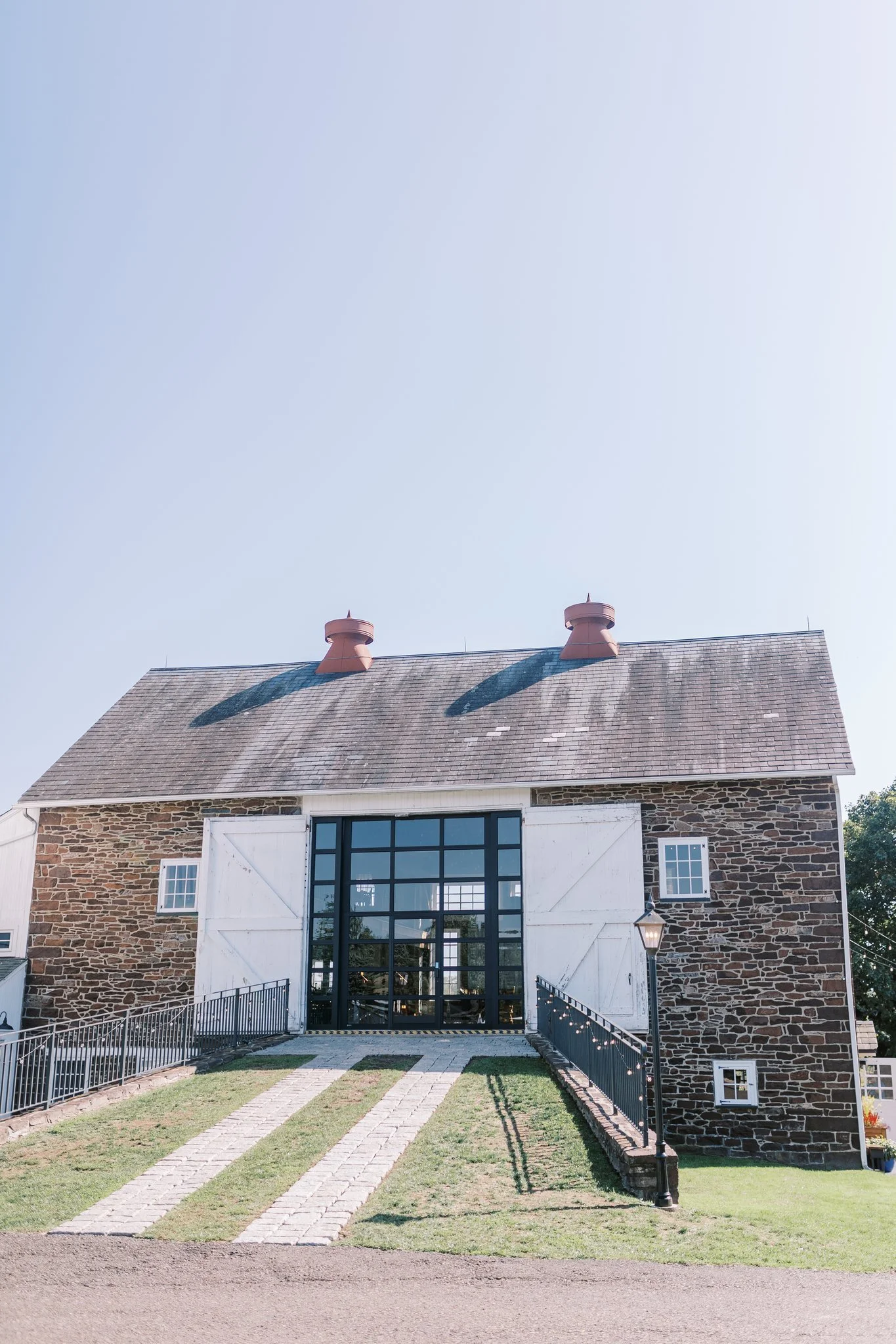 Tiff + Nick | Wedding at Durham Hill Farm in Pipersville, PA — Laura ...