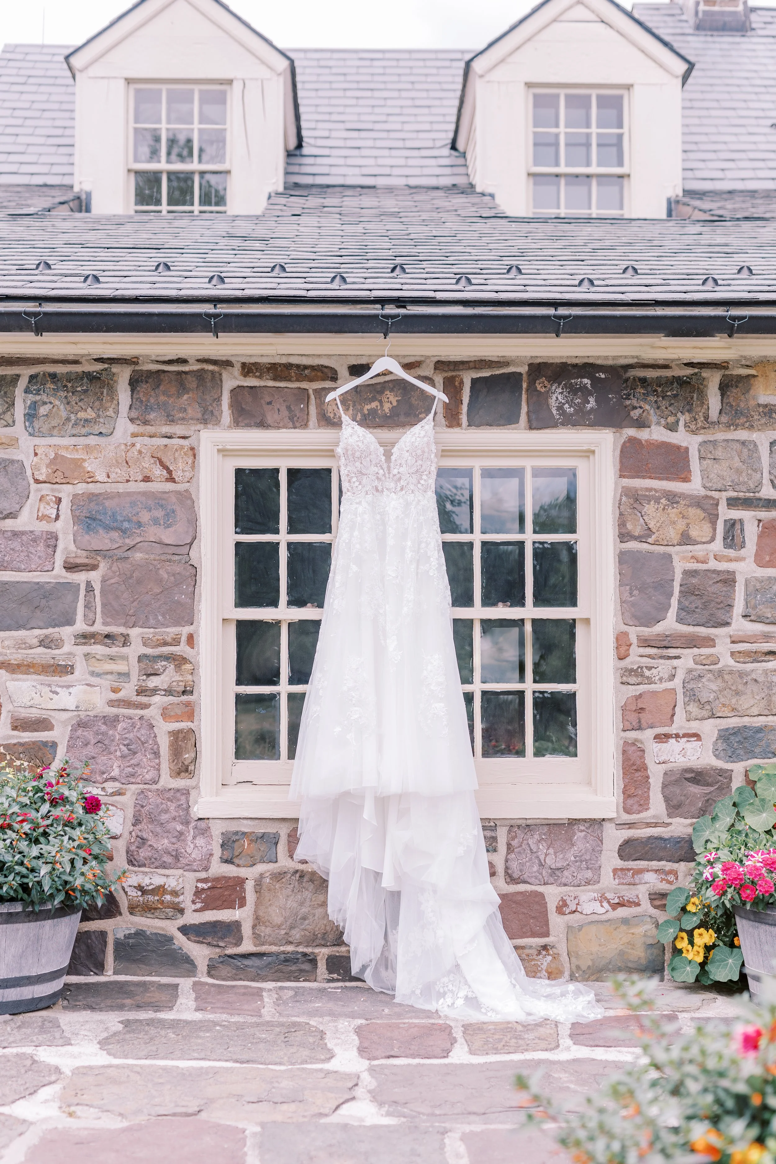 Jessica and Colby's Wedding at Pearl S. Buck Estate — Laura Gares ...