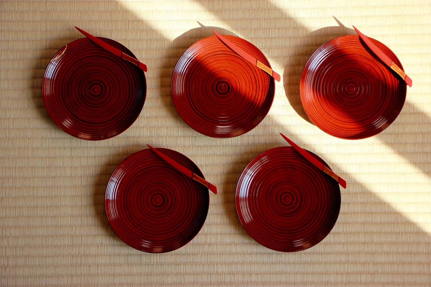 Sweet plates & picks set - Lacquerware — Mikan