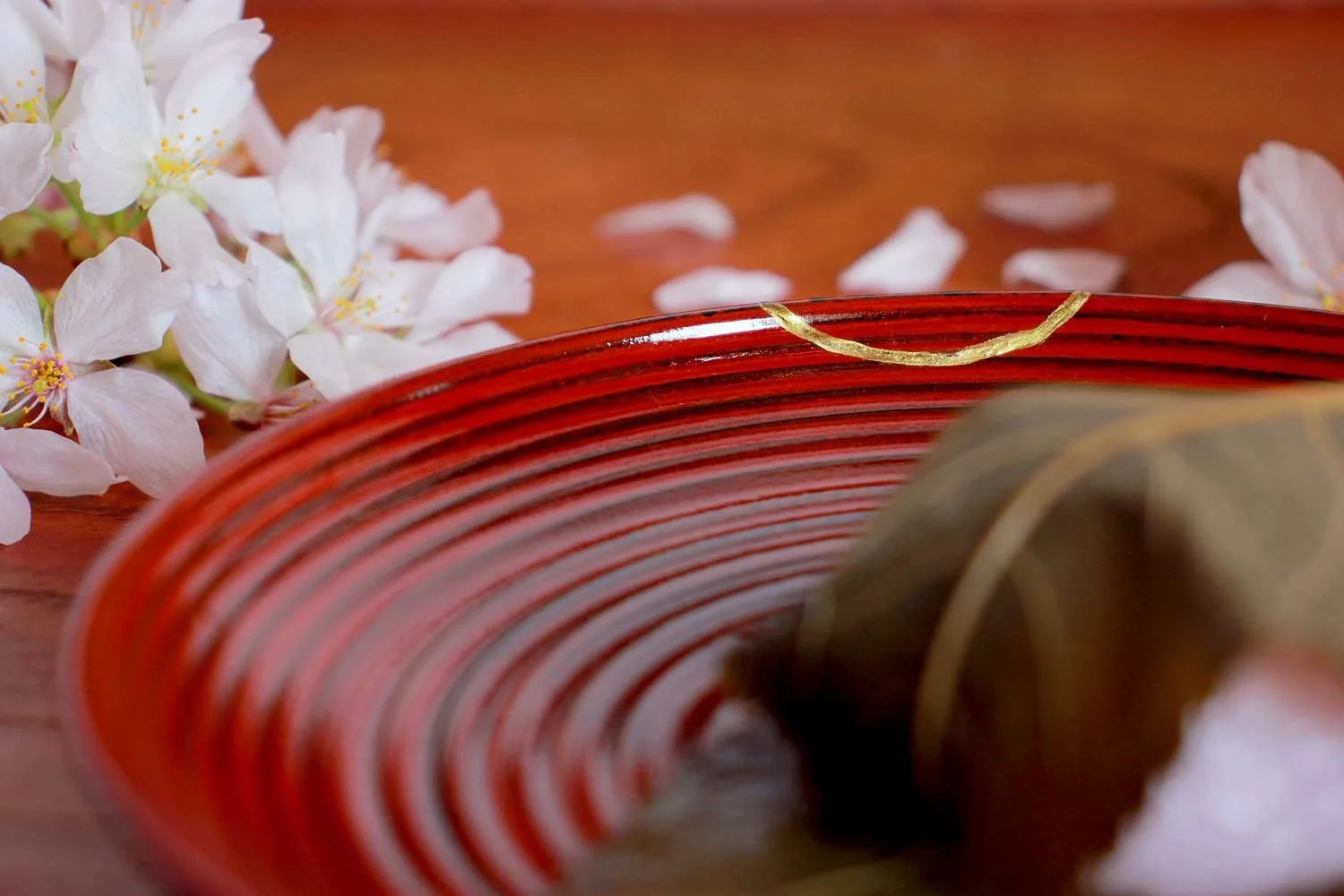 Sweet plates & picks set - Lacquerware — Mikan