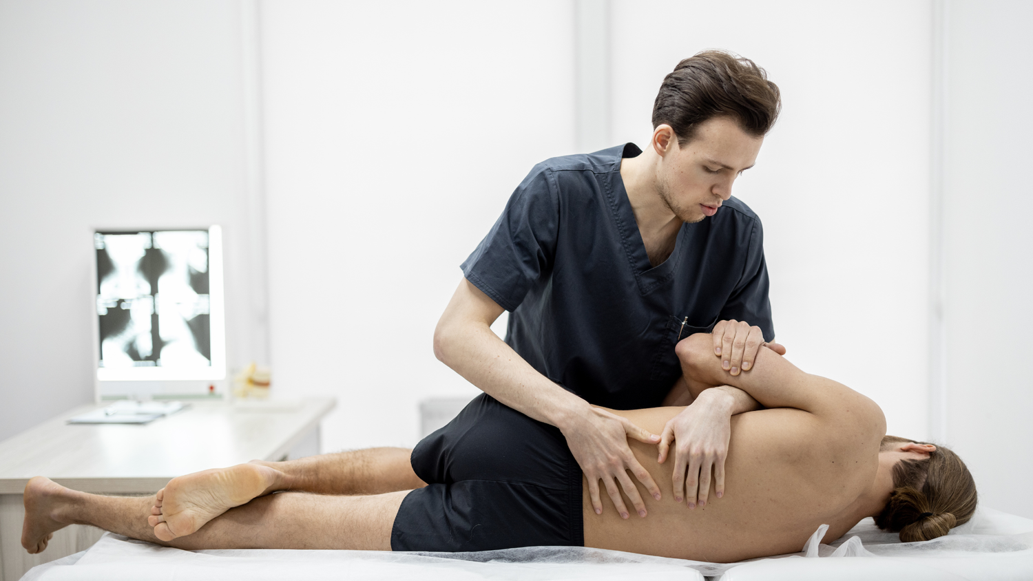 Osteopathic Manual Therapy in Calgary, AB | (587) 391-5753 | Nova Clinic