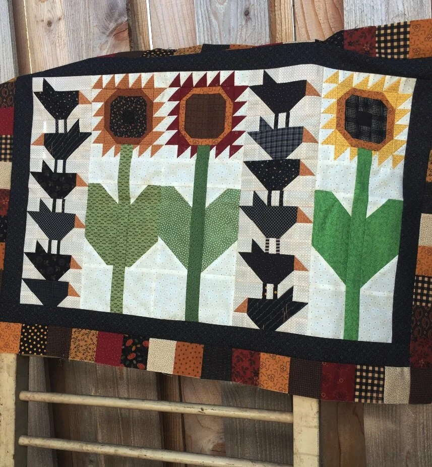 Cotton Daisies Quilt Pattern — Laugh Yourself Into Stitches