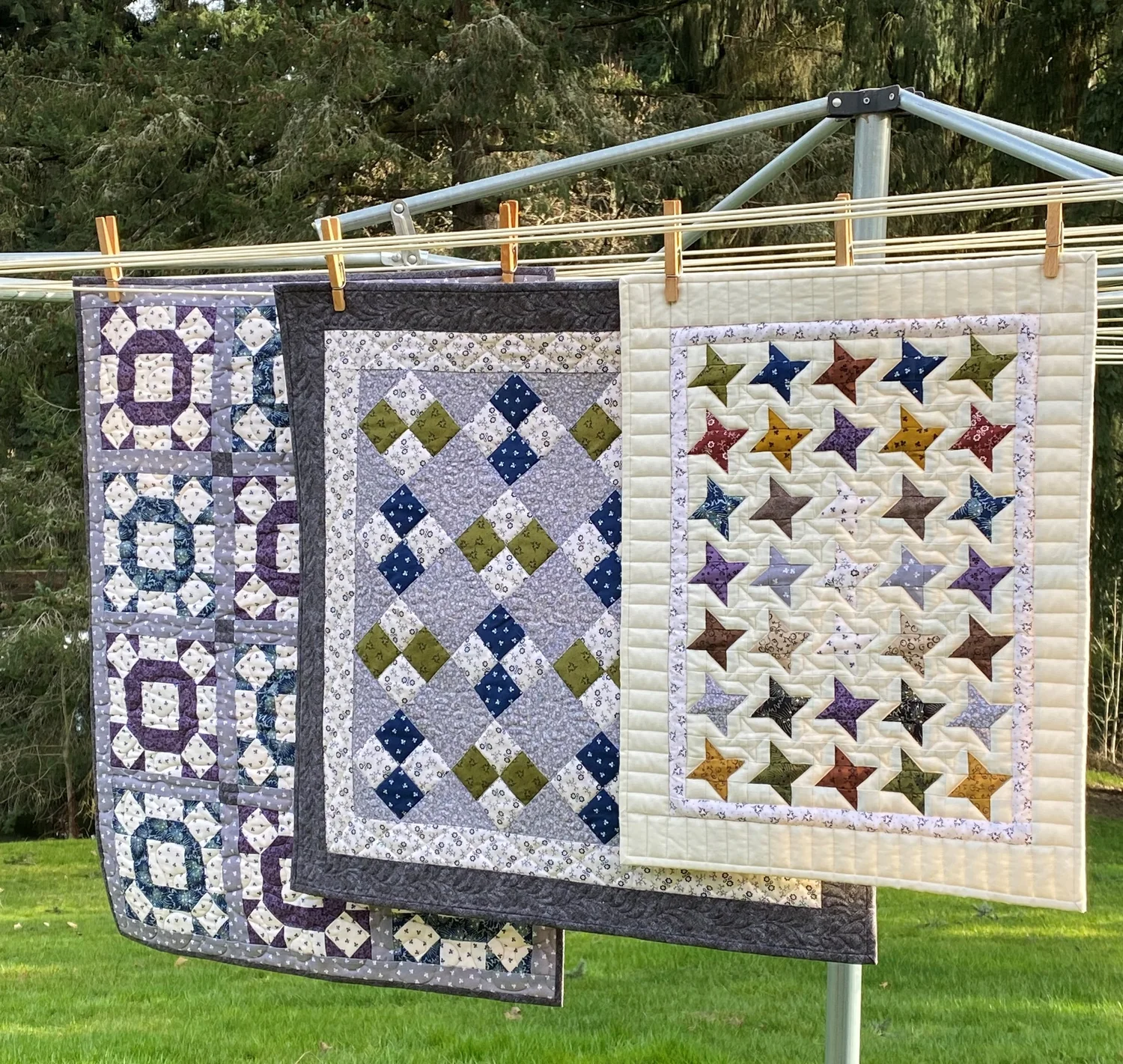 Cotton Daisies Quilt Pattern — Laugh Yourself Into Stitches