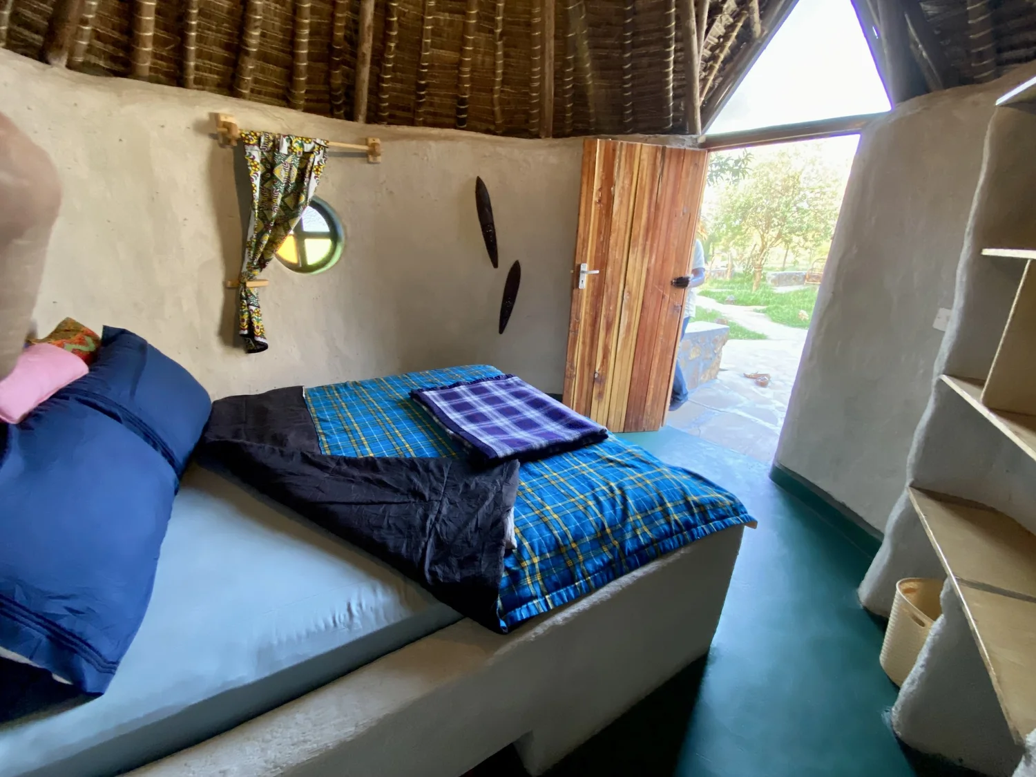 Cottage — Bomanoma