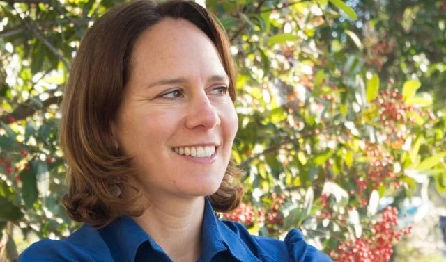 About — Jennifer Gros