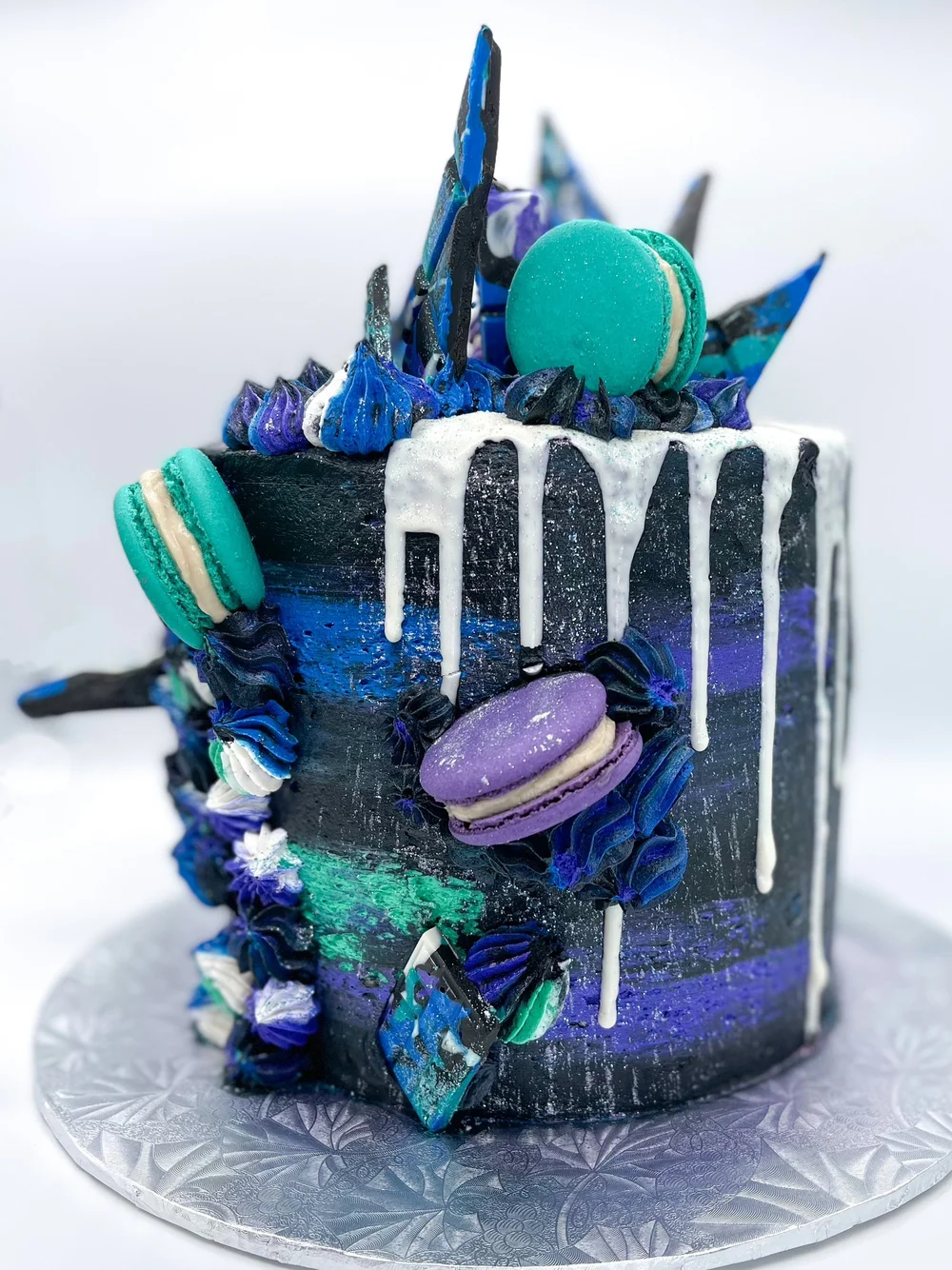 Custom Cakes — Unicorniverse European Bakery & Cafe