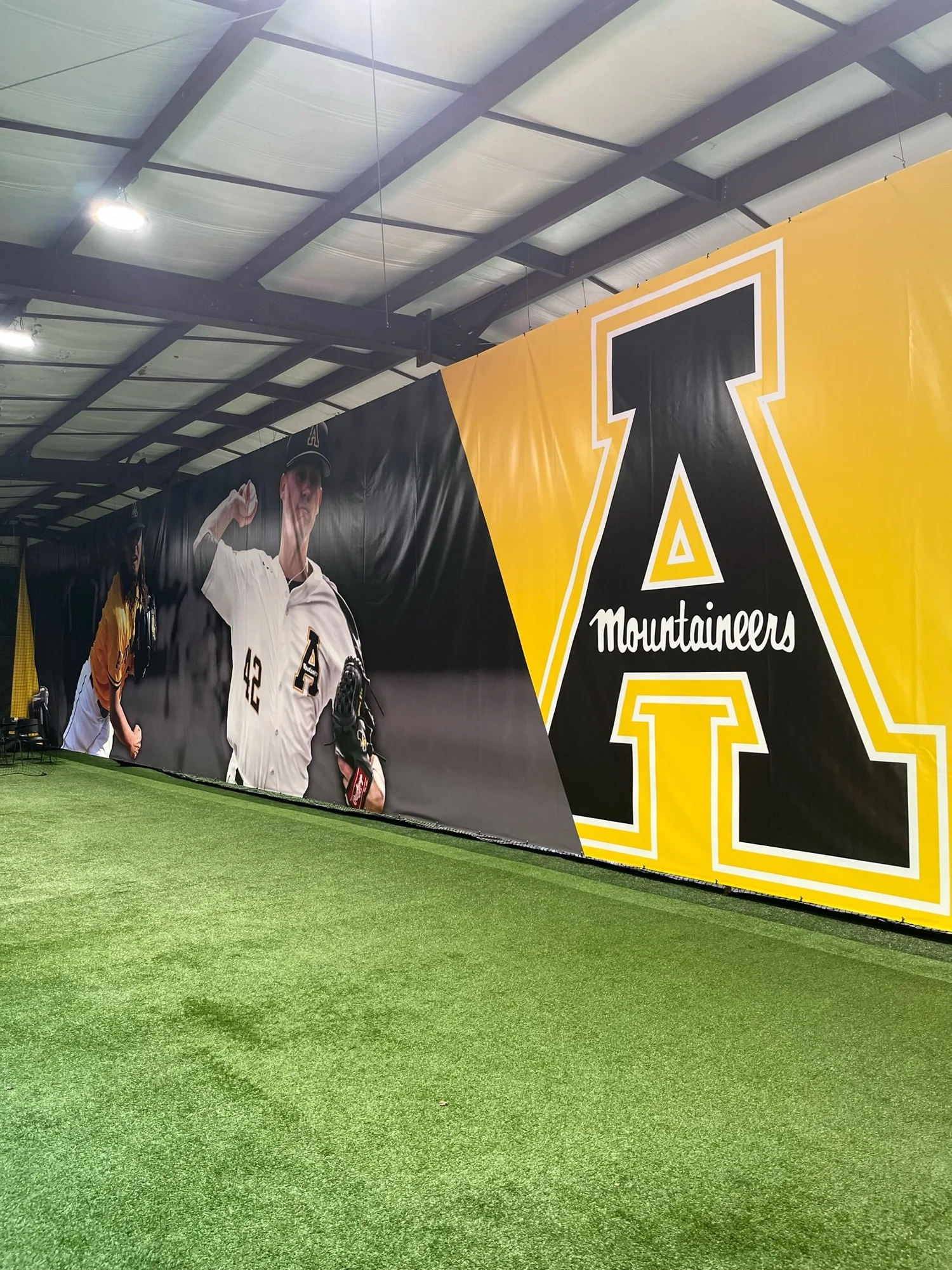 Facilities — Bigfoots Baseball