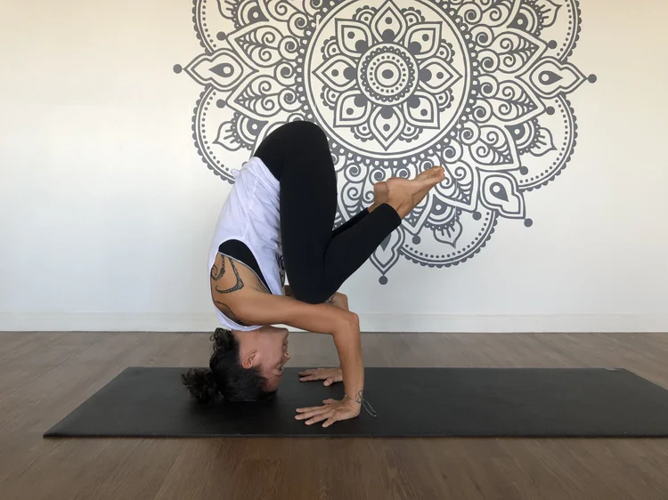4 Crow Pose Variations to Advance Your Yoga Practice — Yoga Room Hawaii
