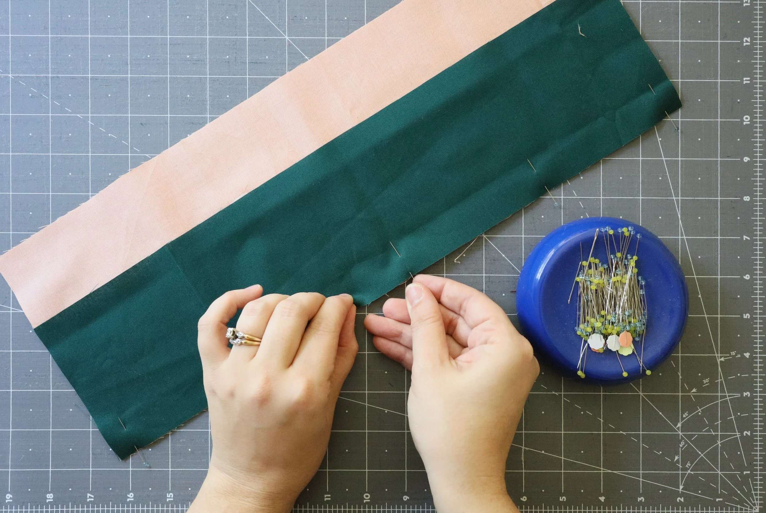 Adjourn QAL: Week 1 — Juniperus Threadworks