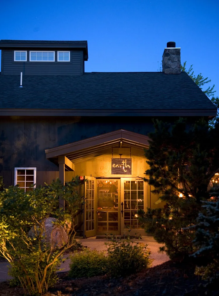 Earth at Hidden Pond Photo Gallery | Kennebunkport Fine Dining — Earth ...