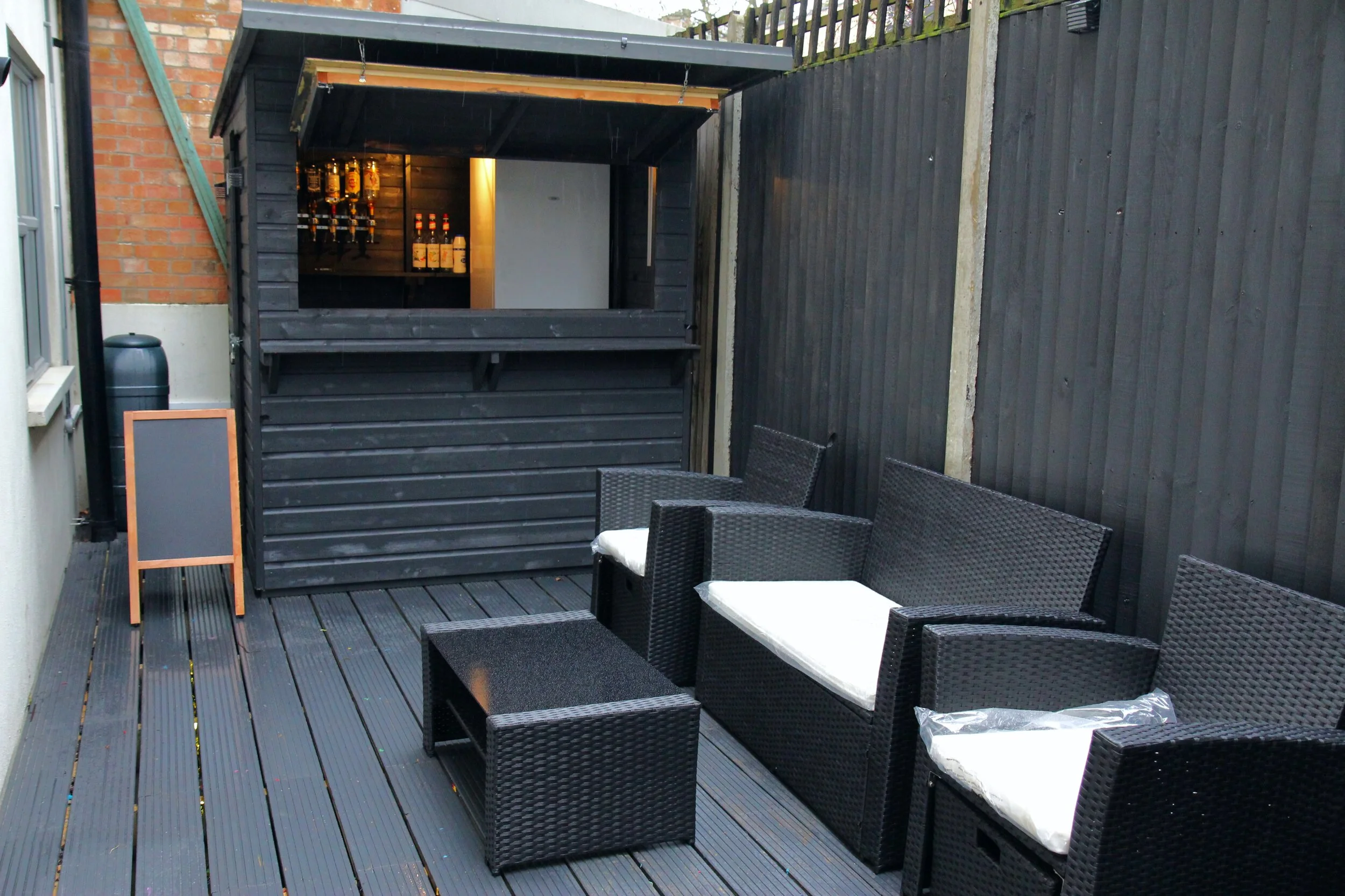 London Podcast Studio | Studio 2 - Hackney, East London — London ...