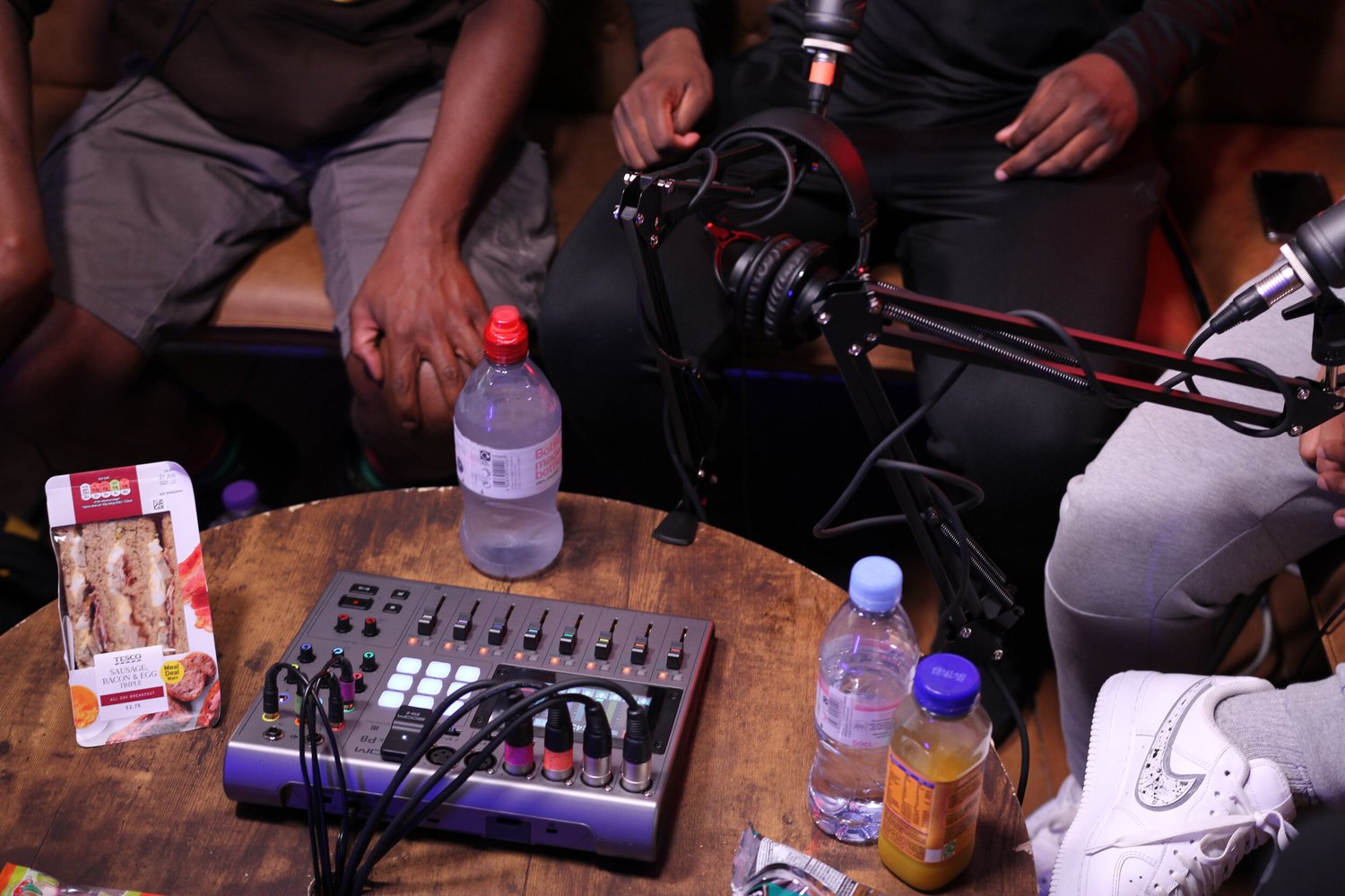 London Podcast Studio | Podcast Recording From £49/hr!