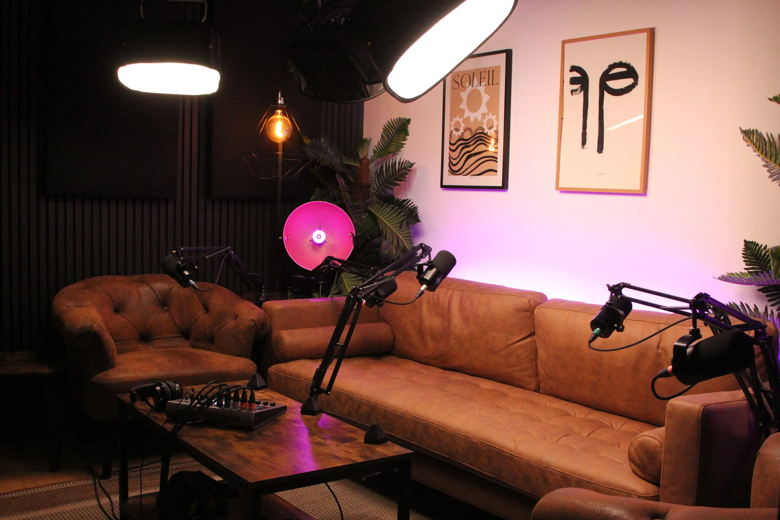 London Podcast Studio | Studio 2 - Whitechapel, East London — London ...