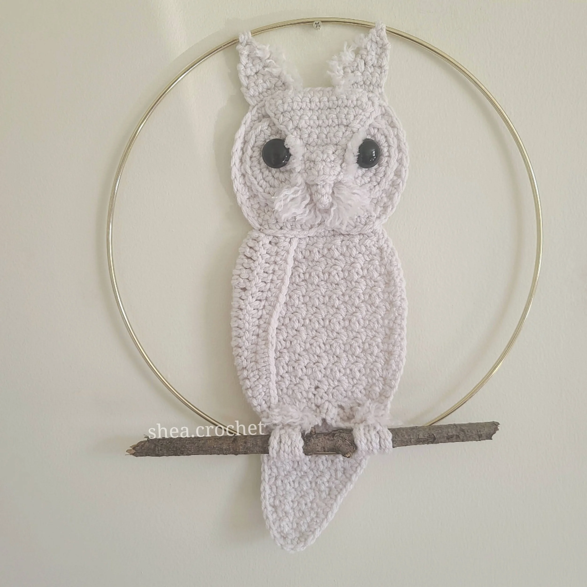 owl wall hanging crochet pattern — shea crochet