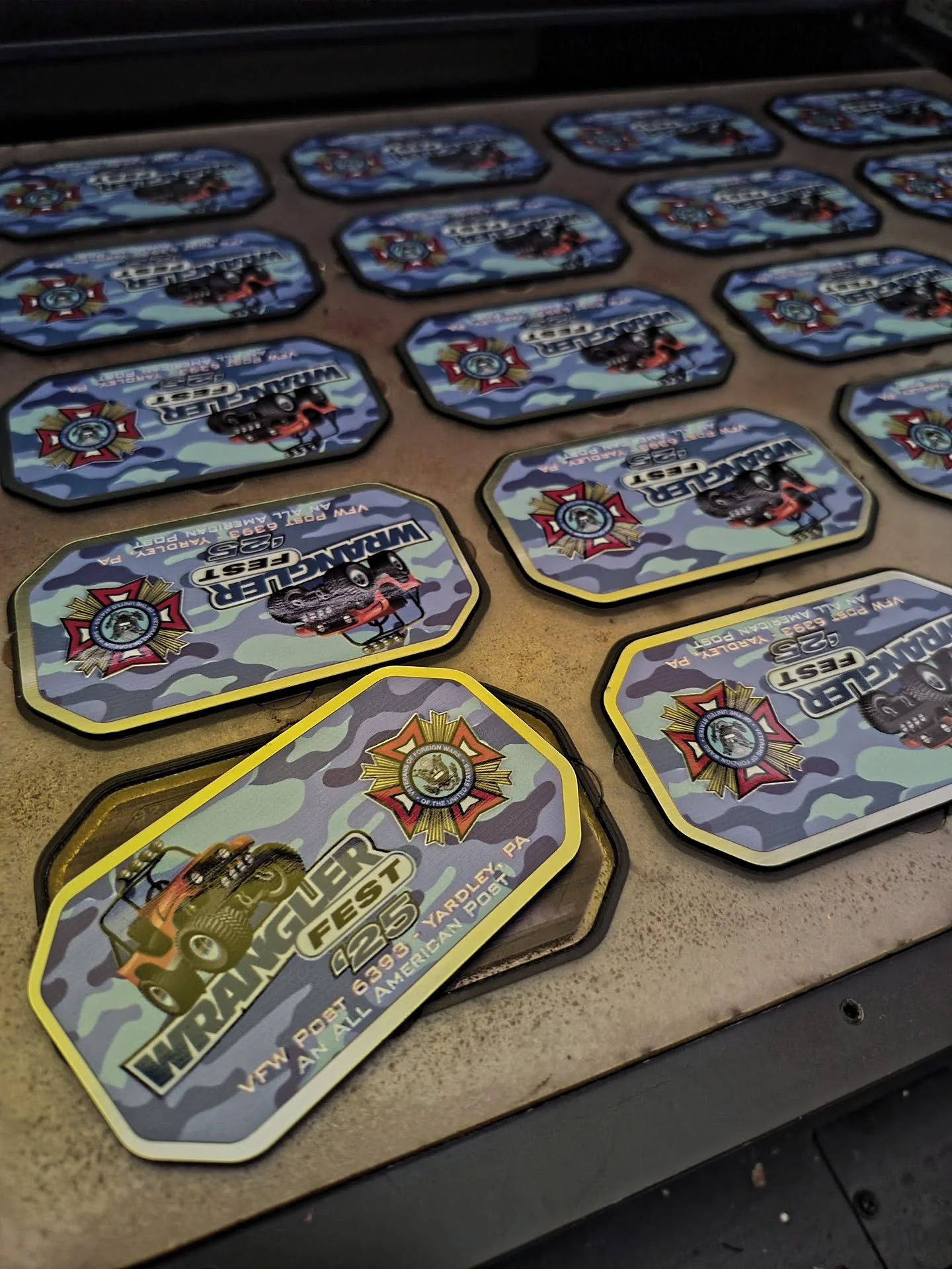 Gladiator JT -- Tailgate Lettering Kit — Azzy's Design Works