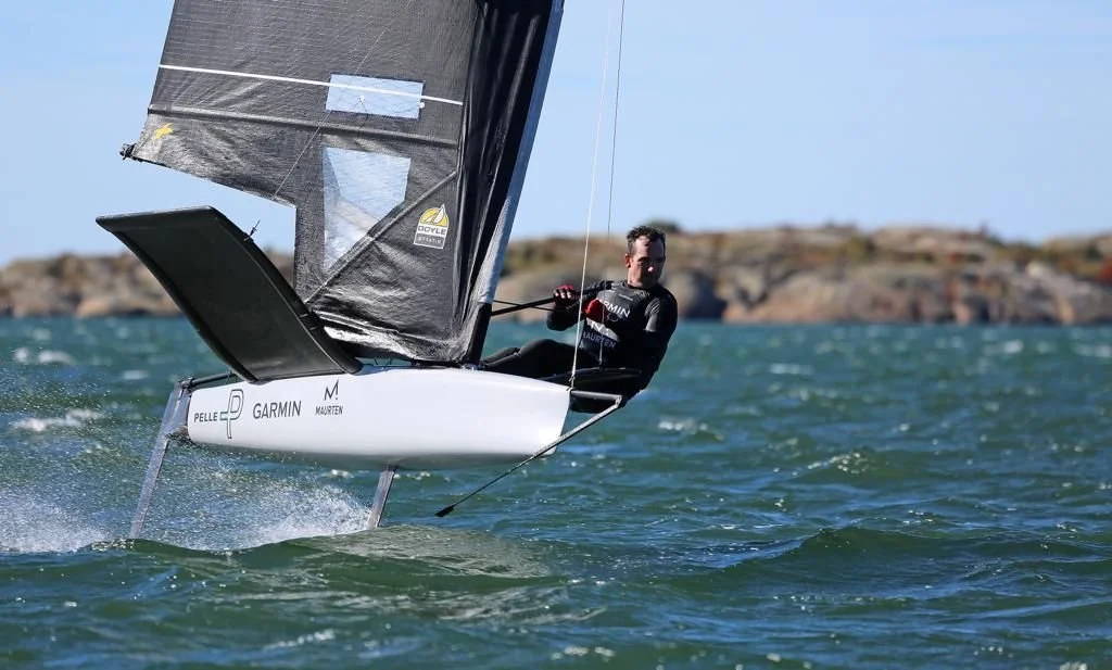 Phil Robertson takes out Doyle Sails Swedish Moth National Championship ...
