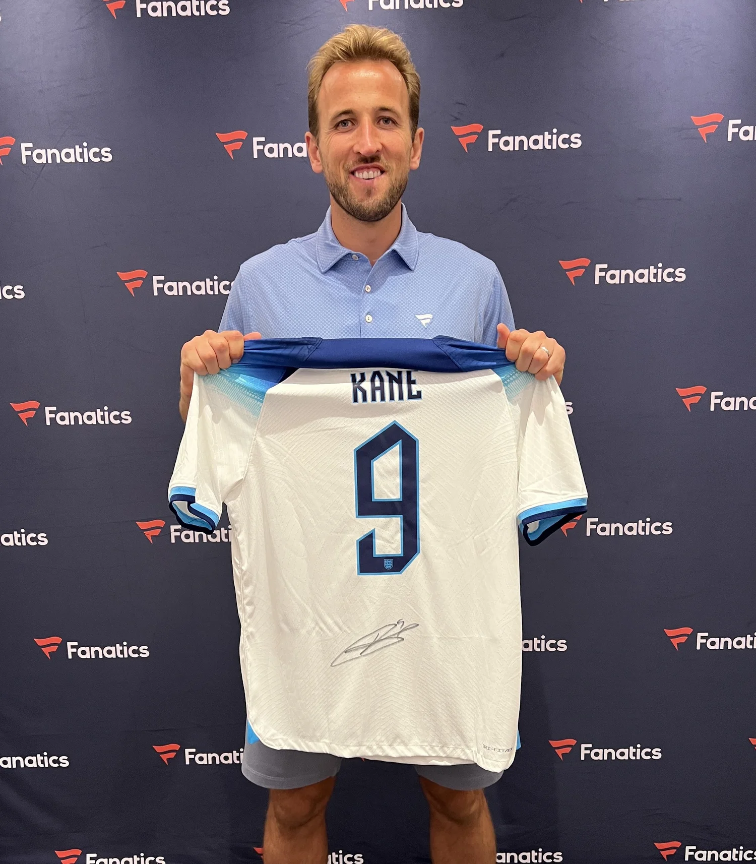 England captain Harry Kane signs first-ever exclusive memorabilia ...