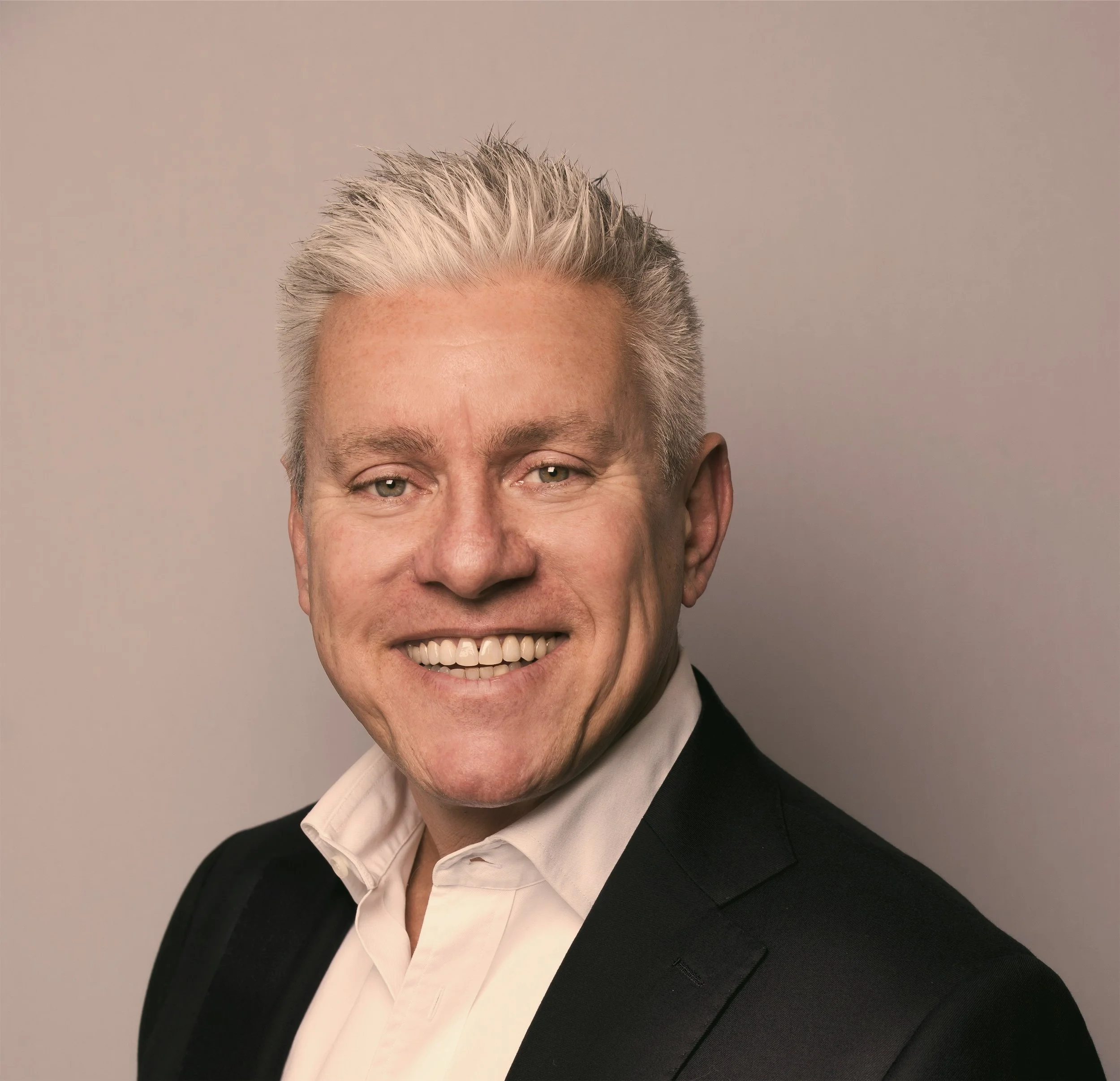 Leadership — Crossroads Live