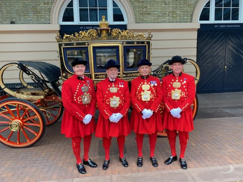 Swan Uppers on Coronation Day — The Vintners Company