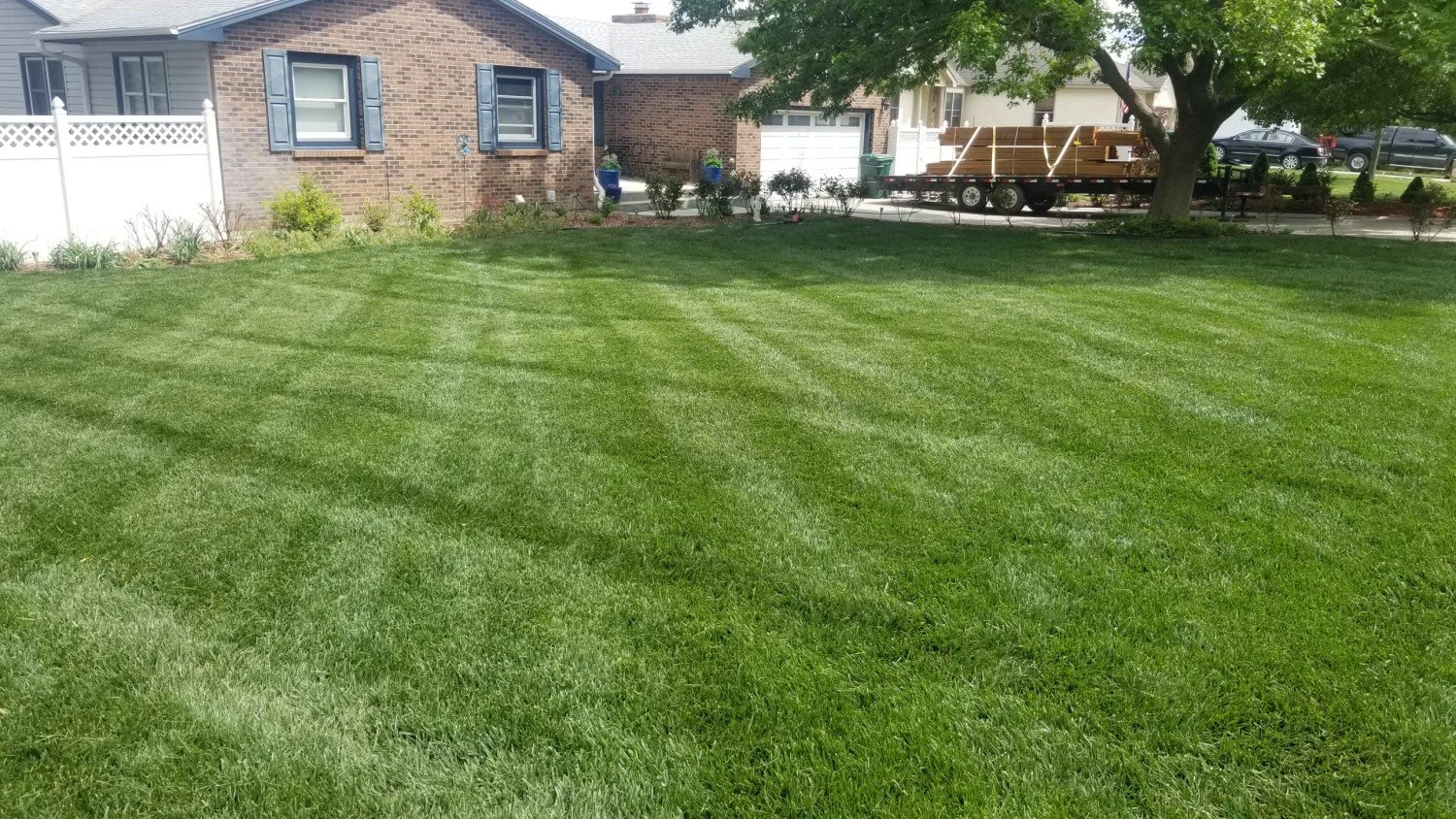Lawn service in Geary County lawn care near me - Lawnmasterpro