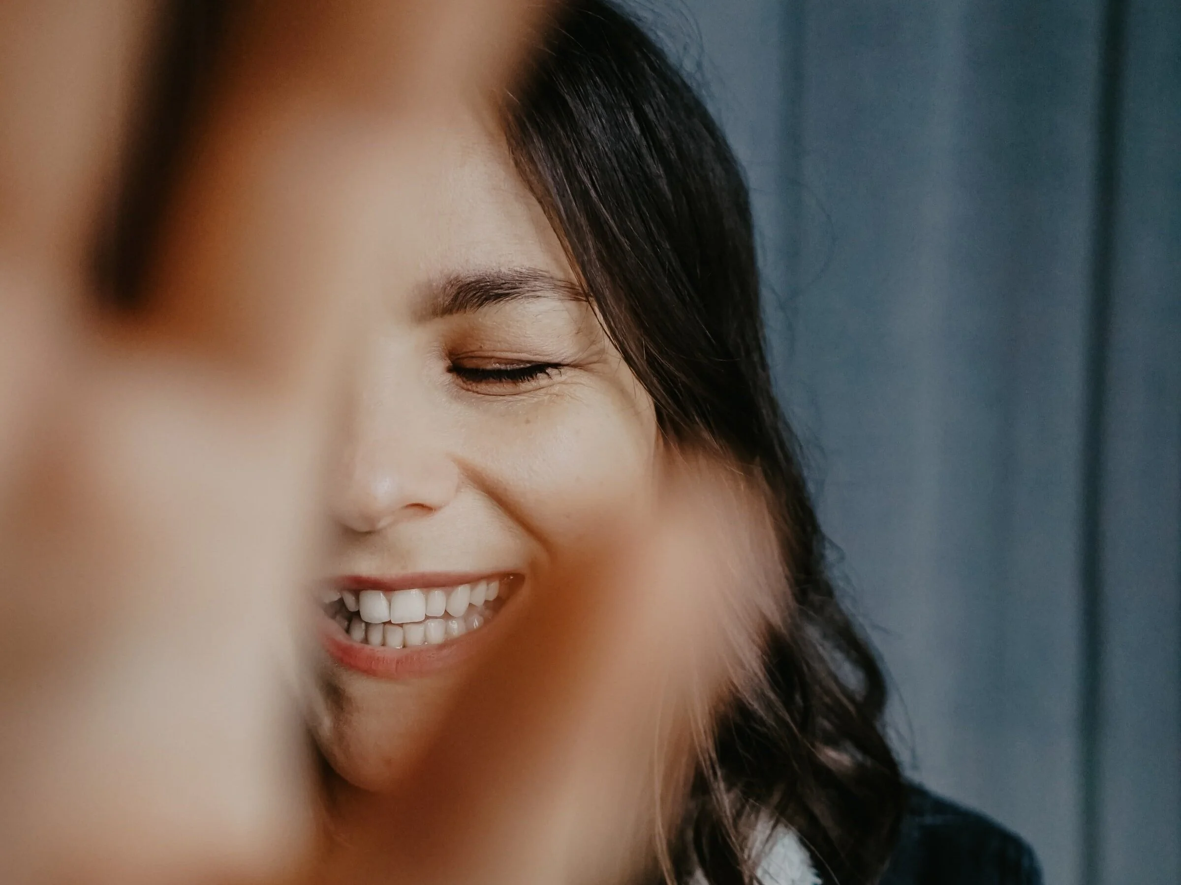 11 Of the Most Powerful Attractive Qualities Of Introverts